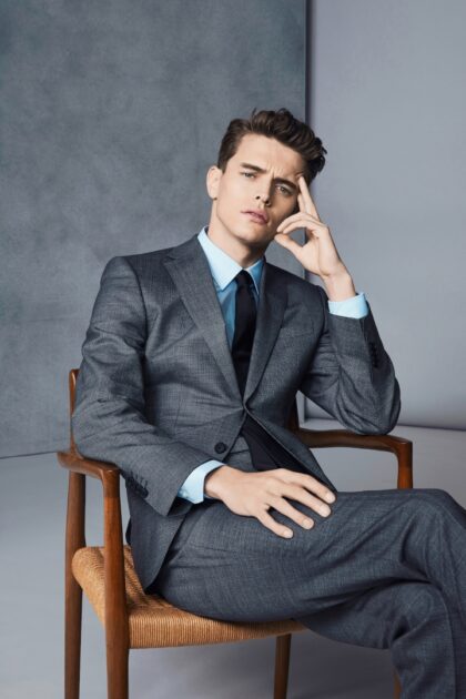 Suit brands with tailor-made suits for the modern man