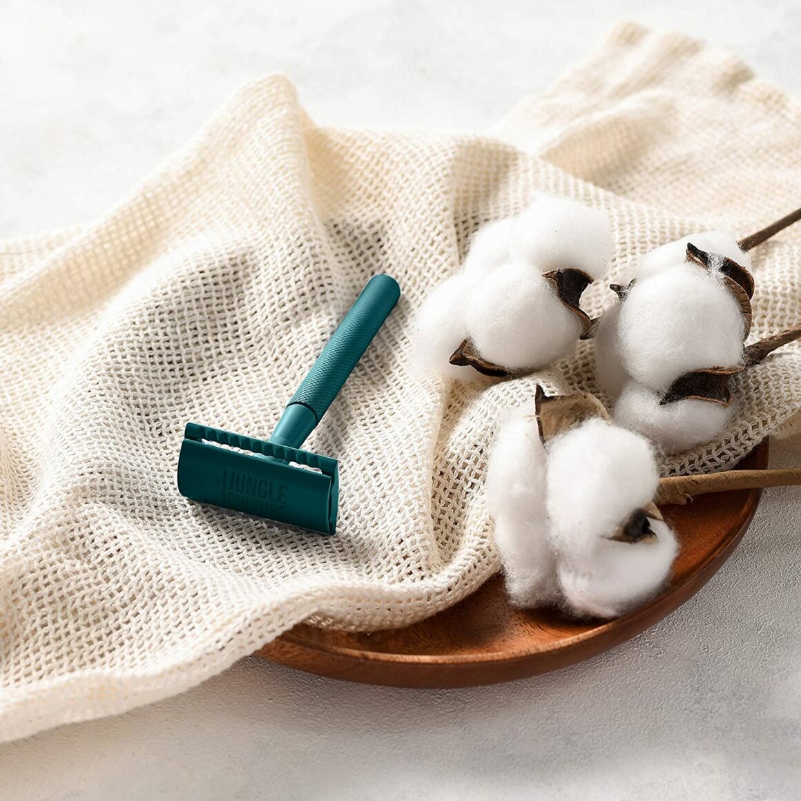 Sustainable Razors: A look at the most eco-friendly options for men